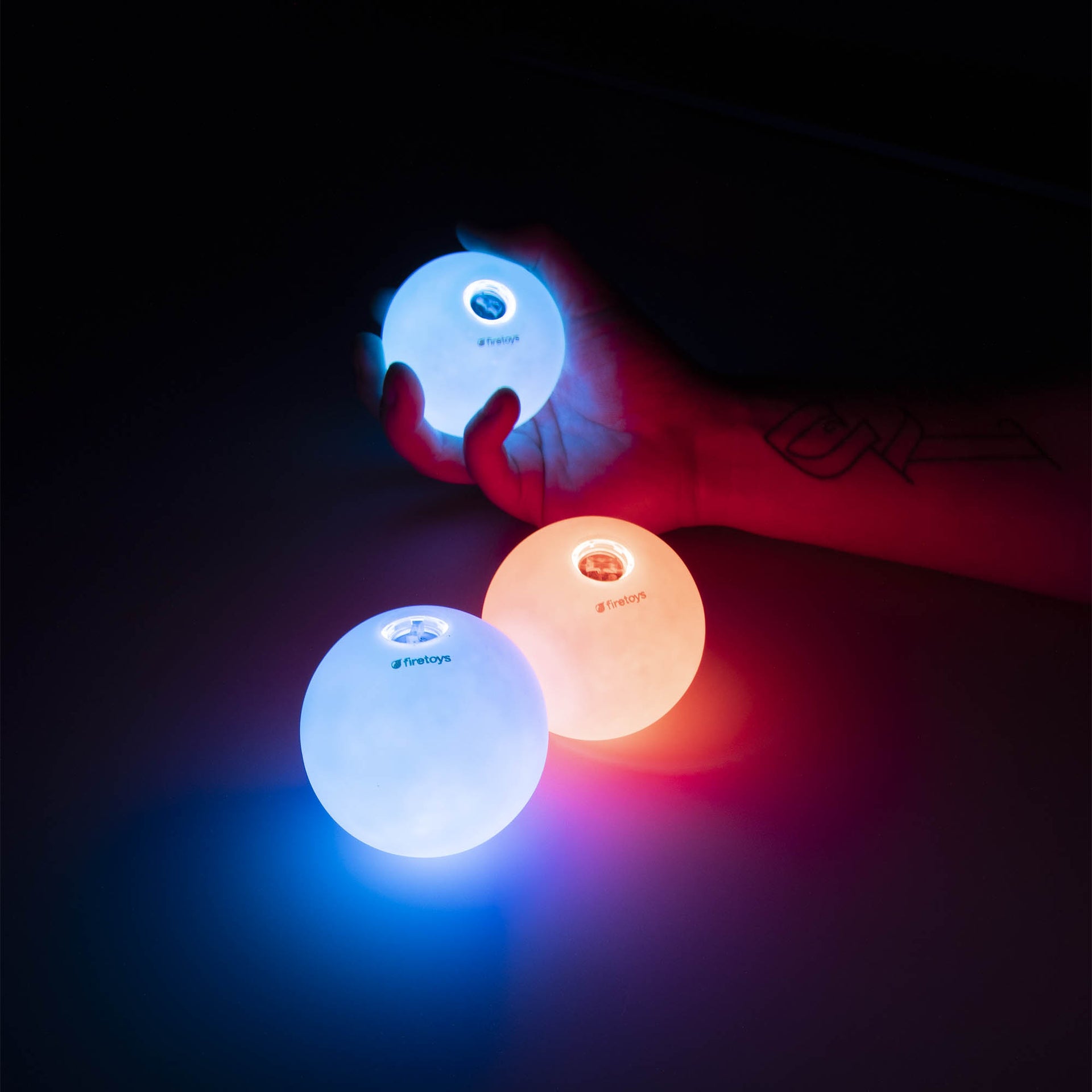 LED Juggling Balls – Firetoys US
